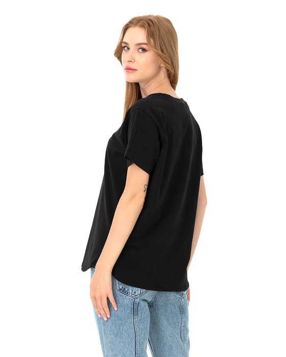 V-NECK BASIC T-SHIRT - SecilStore
