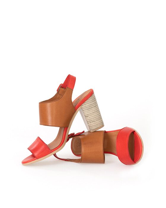 LEATHER SANDALS WITH COLORED HEELS - SecilStore